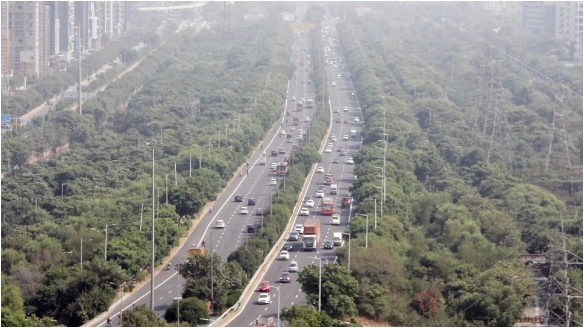Noida Plans New Expressway To Greater Noida To Ease Traffic Congestion ...