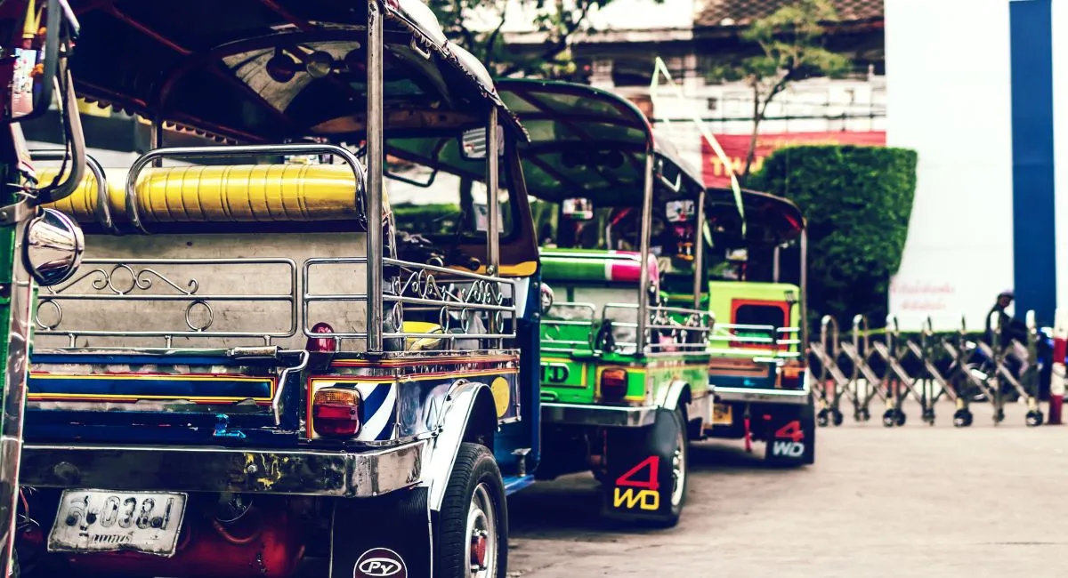 Lucknow E-Rick Menace: Transport Dept Cracks Down On Illegal E ...