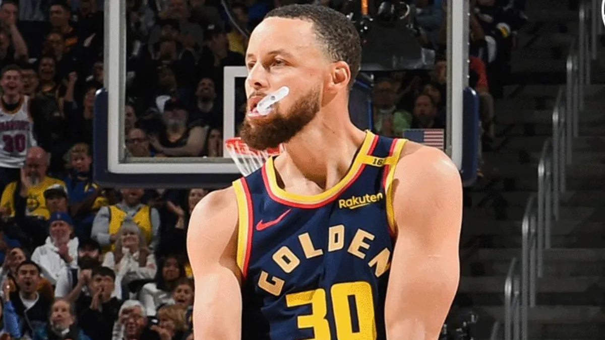 NBA: Golden State Warriors' Stephen Curry Becomes Oldest Player To ...