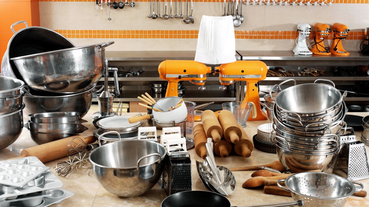 Are You Eating Microplastics With Your Food? 5 Common Kitchen Items ...