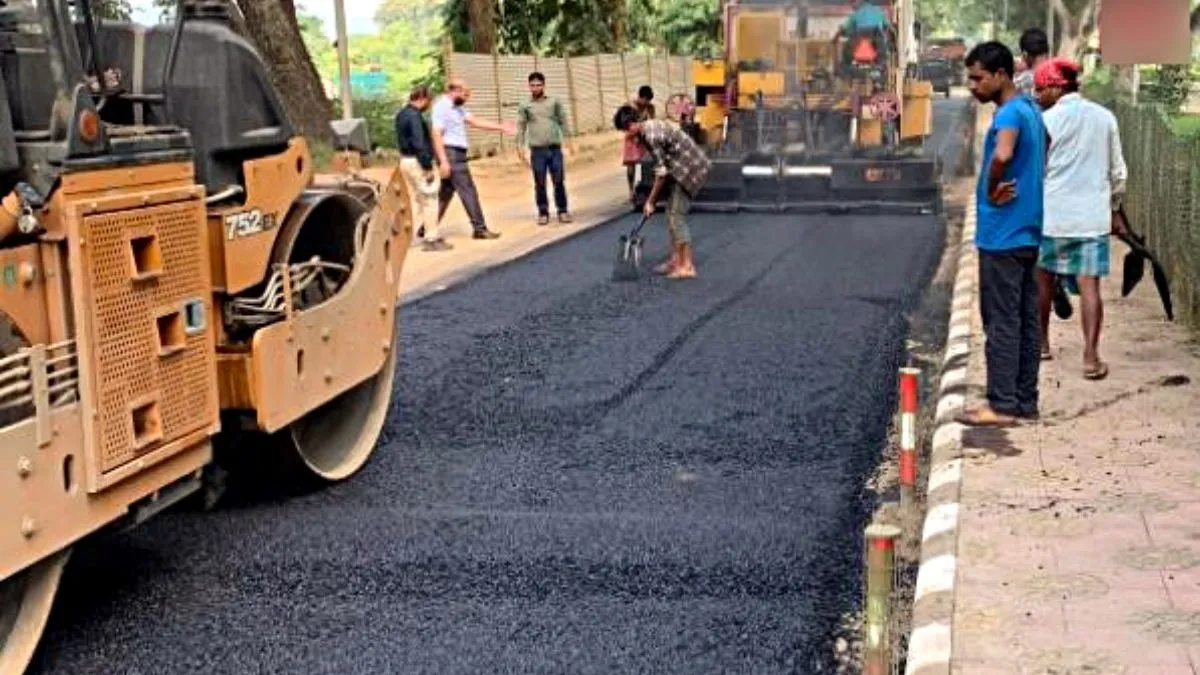 Maharashtra: Nagpur Builds Eco-Friendly Plastic Roads In Kalmeshwar ...