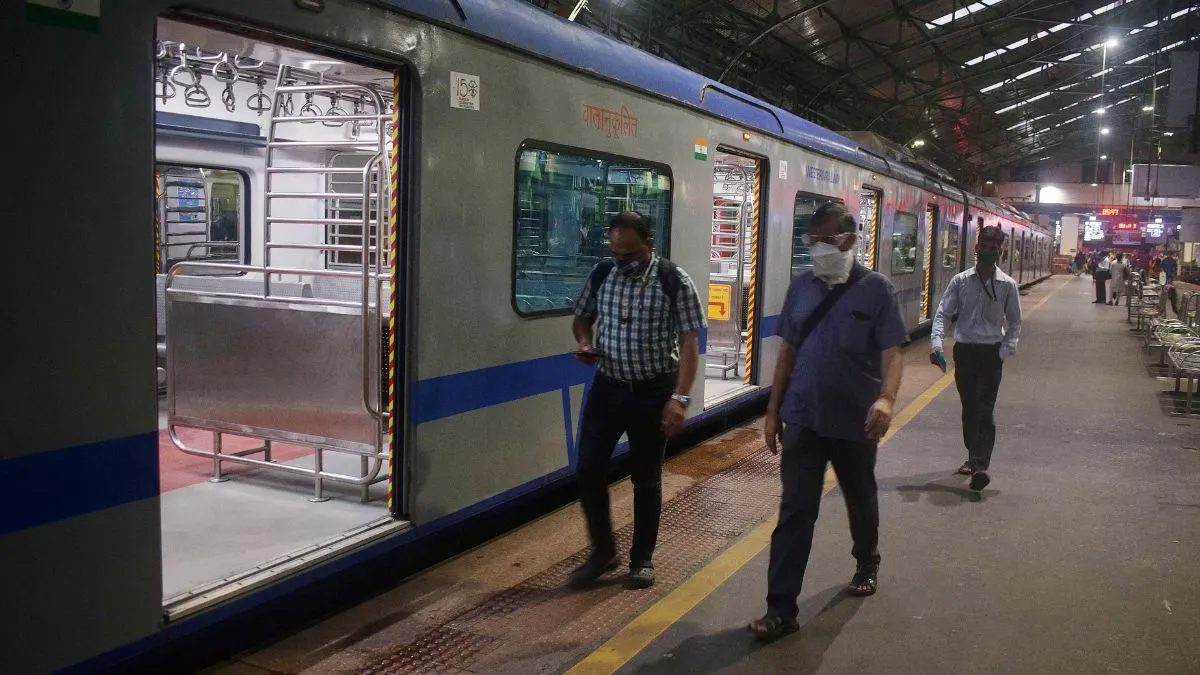 Mumbai Local Train Update: 14 New AC Services Added On Main Line From ...