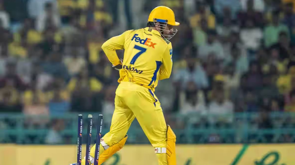 IPL 2025: Injury Scare For Chennai Super Kings Captain? MS Dhoni Pictured Limping After Heroics ...