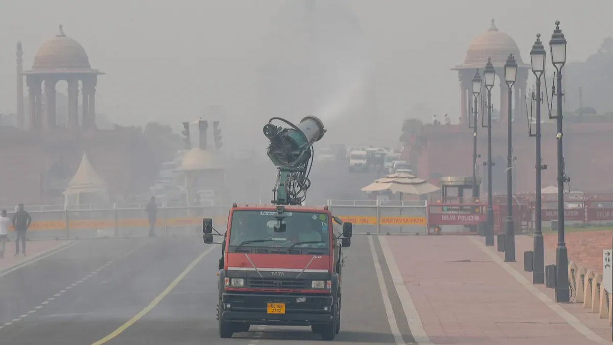 Delhi Air Pollution: Anti-Smog Guns, 1,000 Water Sprinklers To Border ...