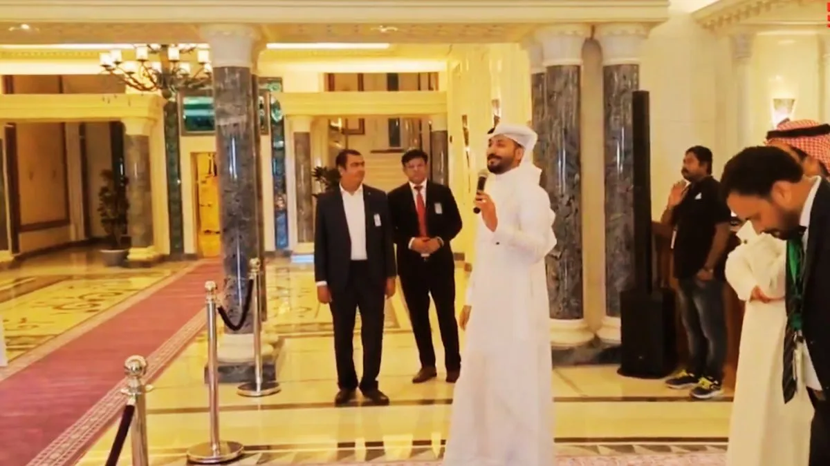 Saudi Artist Hashim Abbas Sings 'Aye Watan Mere Aabad Rahe Tu' As PM Modi Lands In Jeddah | WATCH