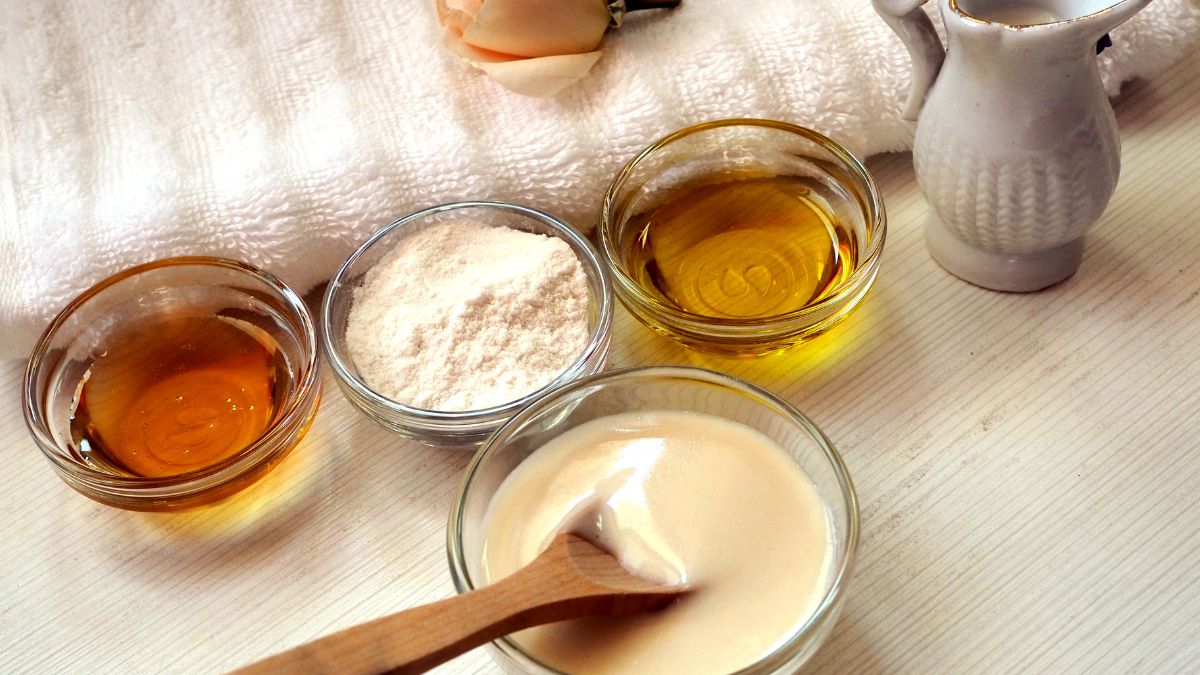5 DIY Wheat Flour Face Packs To Lighten Your Skin Tone