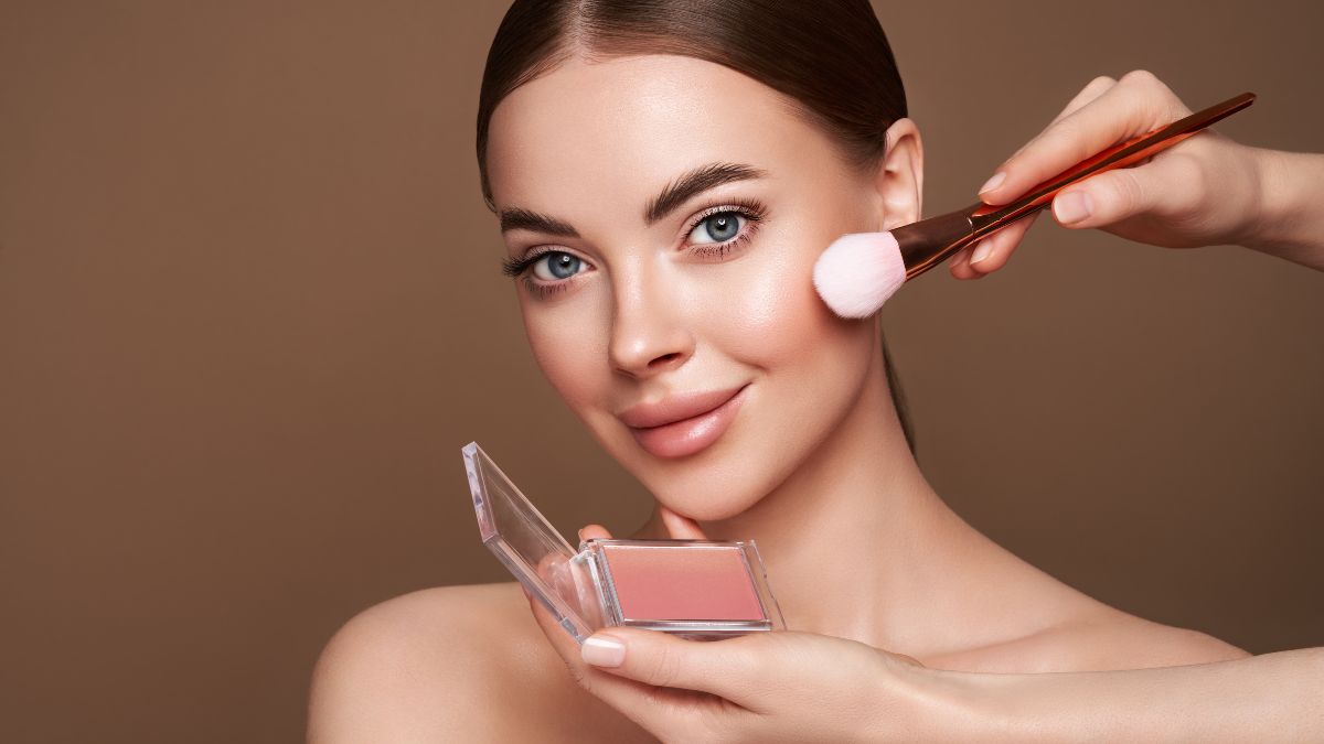 5 Easy Makeup Tips For Quick Natural And Effortless Look Under 10 Minutes