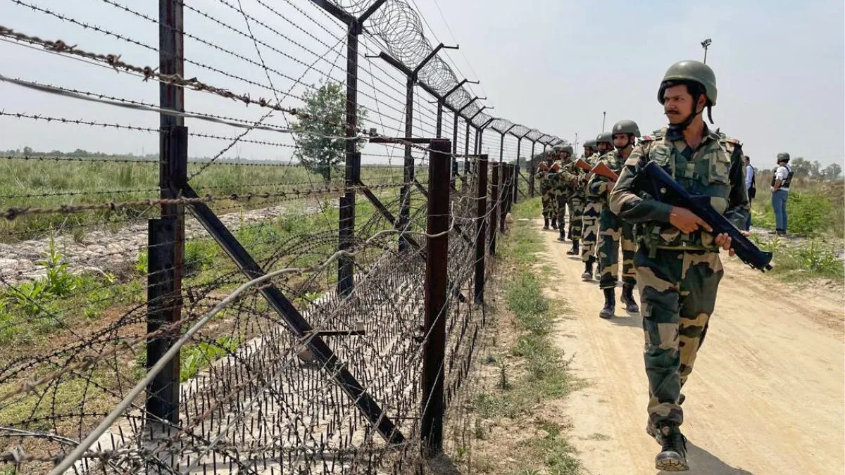 BSF Jawan Detained In Pakistan After Accidentally Crossing Border In ...