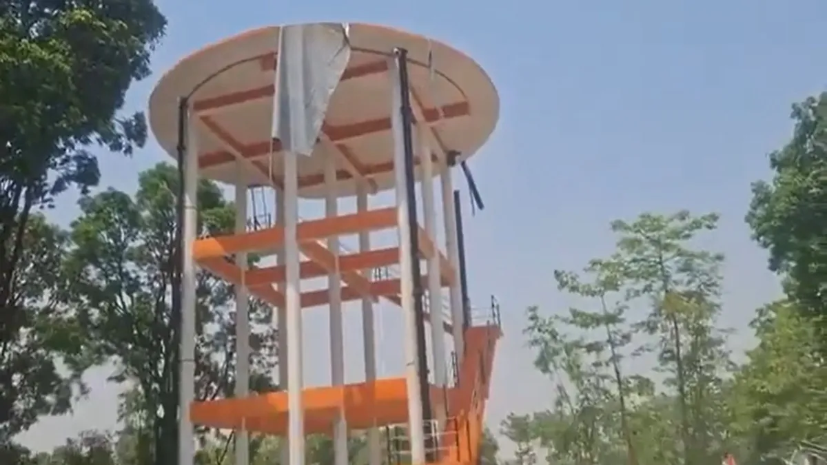 Water Tank Built At Rs 3.5 Cr Under Jal Jeevan Mission Bursts Like ...