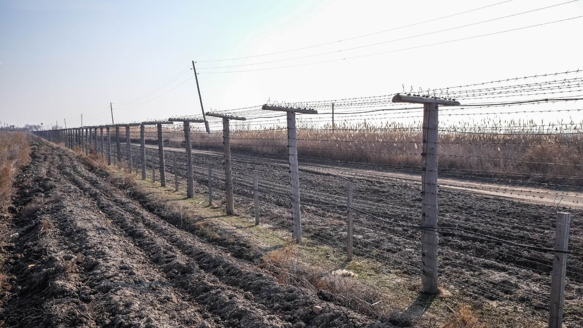 Top 10 Highly Disputed Borders In The World: India-Pakistan, Israel ...