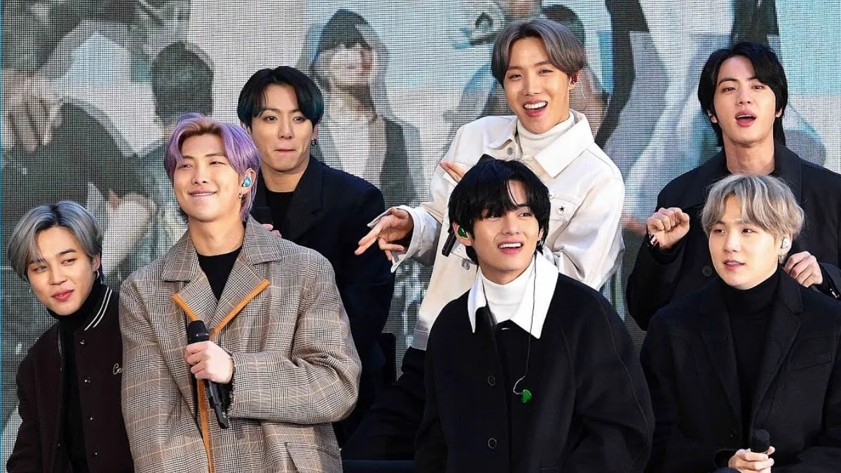 BTS Return As 7 In One Month: V, Jungkook, Jimin, Jin Jhope, RM, Suga's ...