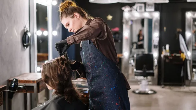 Is Your Salon Safe? 7 Warning Signs Your Beauty Salon Might Be Doing ...