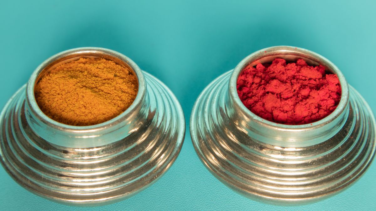 What Is Sindoor? Know Its Significance In Hinduism And How Is It ...