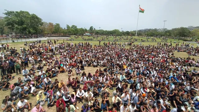 Huge Crowd Shows Up After Chandigarh Admin Invites People To Join As ...