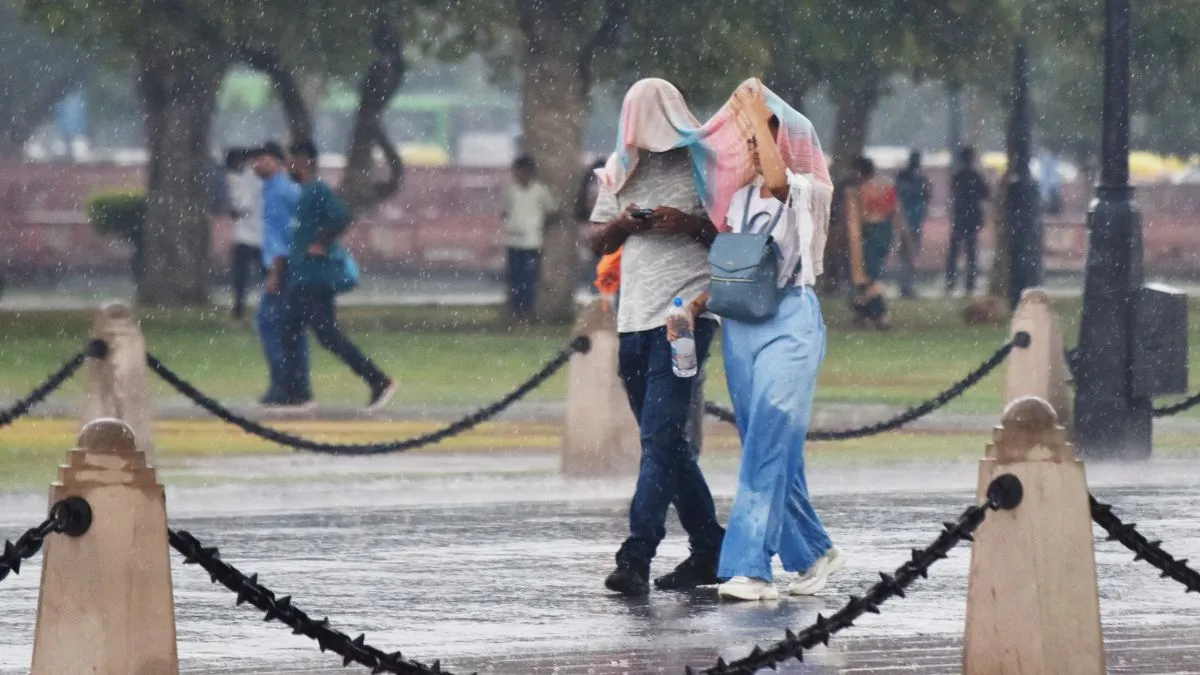 Weather Update: Hot Weather Makes A Comeback In Delhi, UP, Other States ...