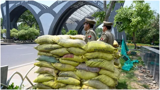 Noida: Security Heightened In Delhi-NCR Amid India-Pakistan Tensions ...