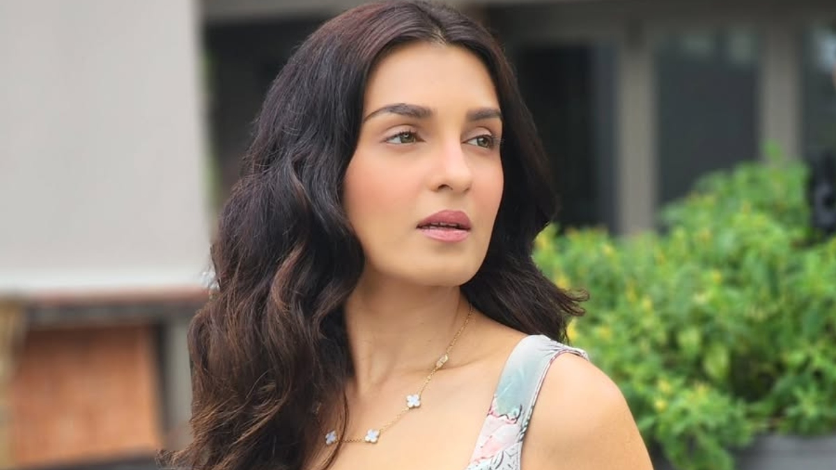 Actress Shiny Doshi Recalls Verbal Abuse By Father At 16: 'He Called Me ...