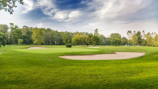DDA Invites Applications For Tenure Memberships At Dwarka Golf Course ...
