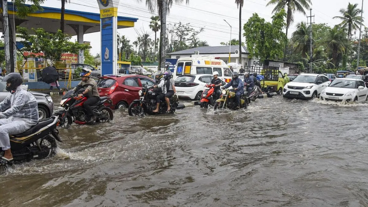 Noida News: City To Get 200 Perforated Pits In Green Belts To Tackle ...