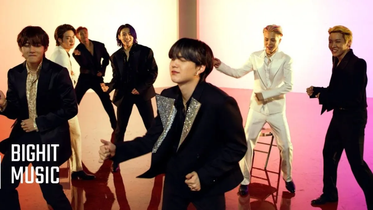 BTS Is Back In 30 Days, D-30 And D-20 Trends Take Over Social Media As ...