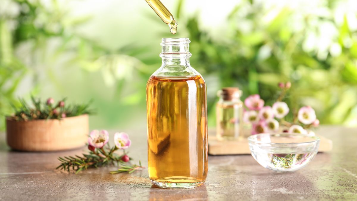 7 Painless Tips To Hide Your Pimples And Achieve Clear Skin