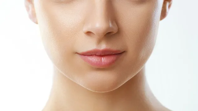 7 Low-Cost Tips To Achieve Pink, Healthy And Soft Lips Naturally At Home