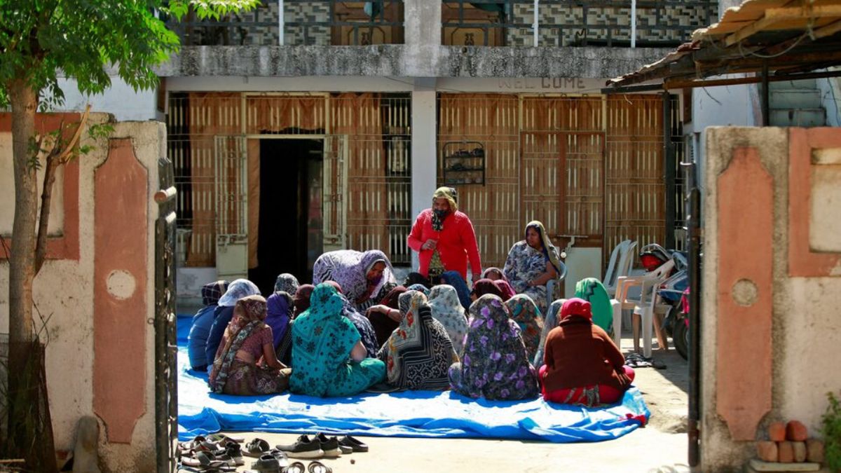Indian Family Of Four Who Froze To Death On US-Canada Border Gets ...