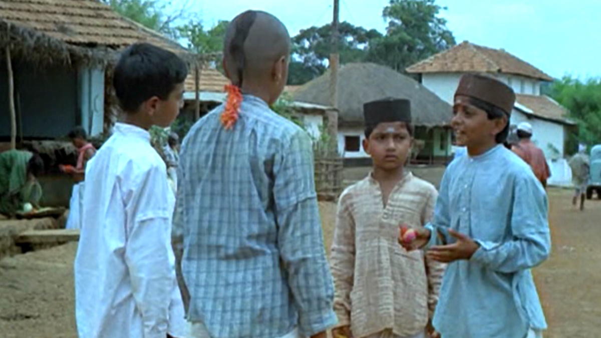DYK Jitendra Kumar's Panchayat Draws Inspiration From 90s Malgudi Days?