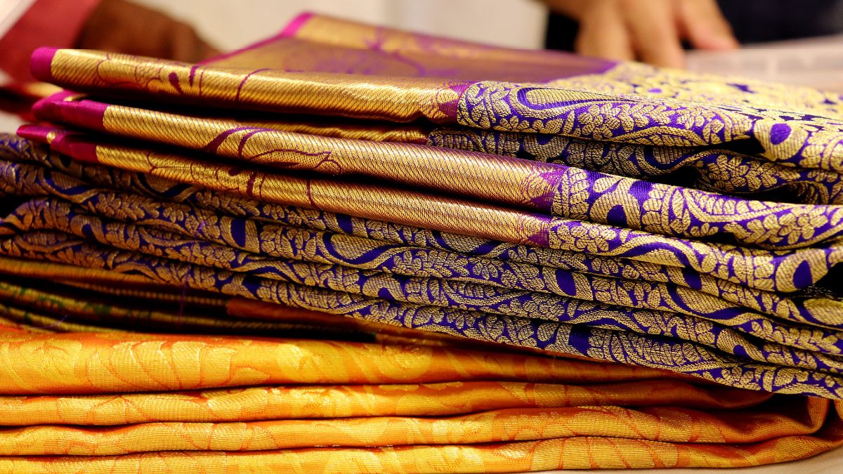 5 Foolproof Tips To Pack Your Wedding Sarees Without Causing Damage