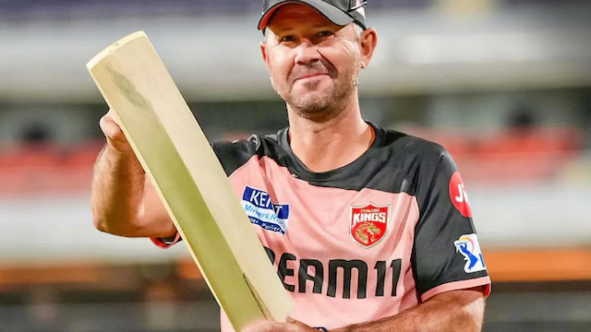 Ricky Ponting Backs THIS PBKS Fast Bowler To Make His Debut Against ...