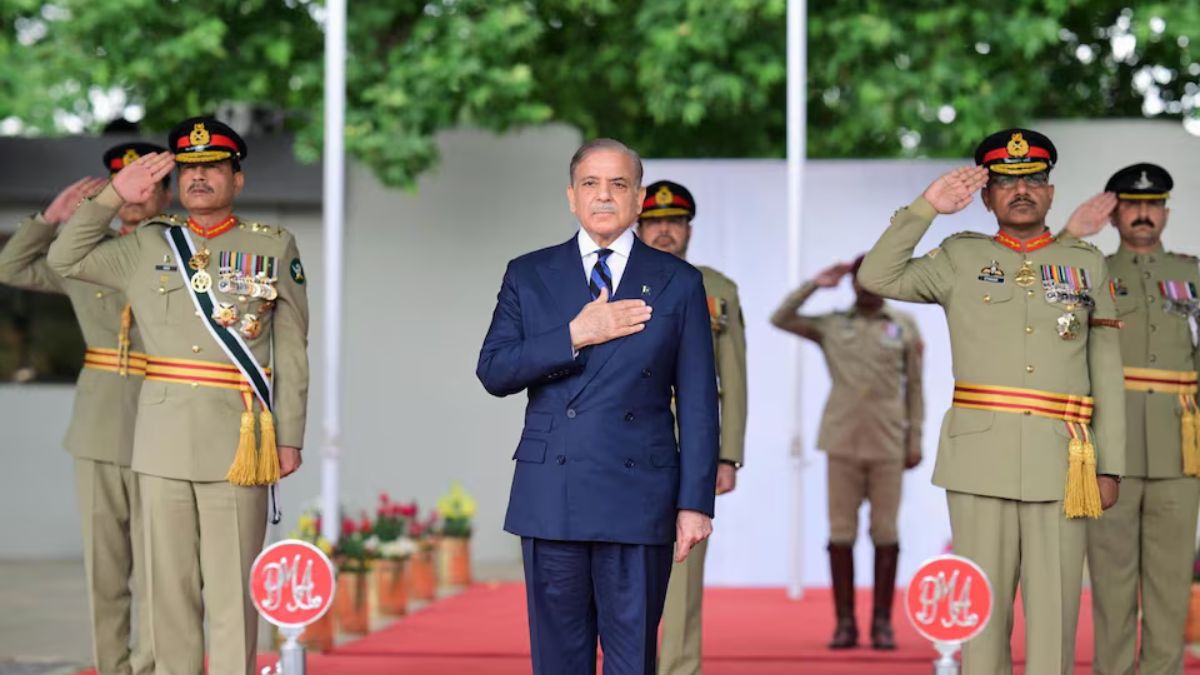 Cash-Strapped Pakistan To Increase Defence Budget Despite Massive Debt ...