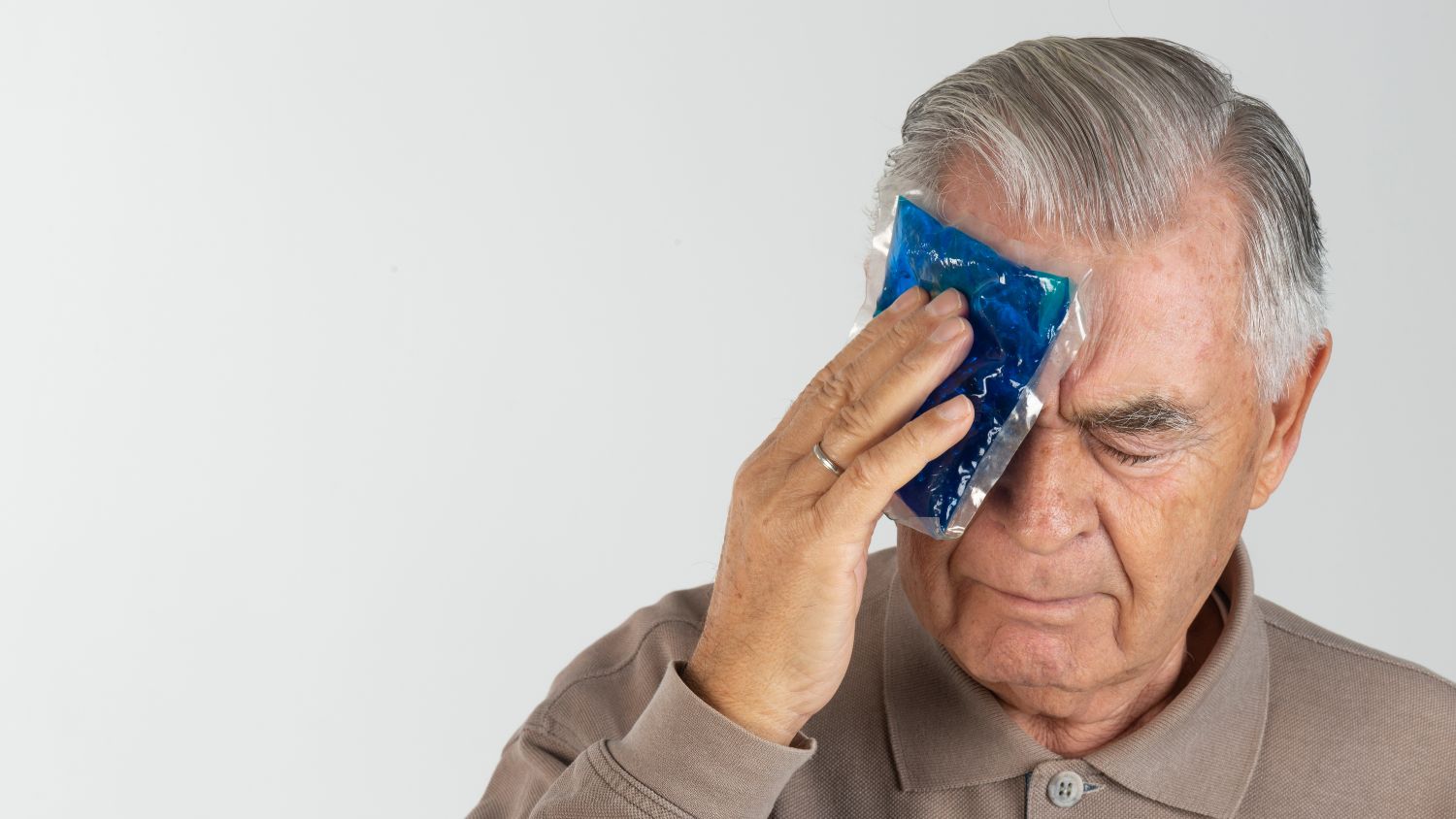 8 Natural Remedies That Relieve Headaches At Home Without Medicines