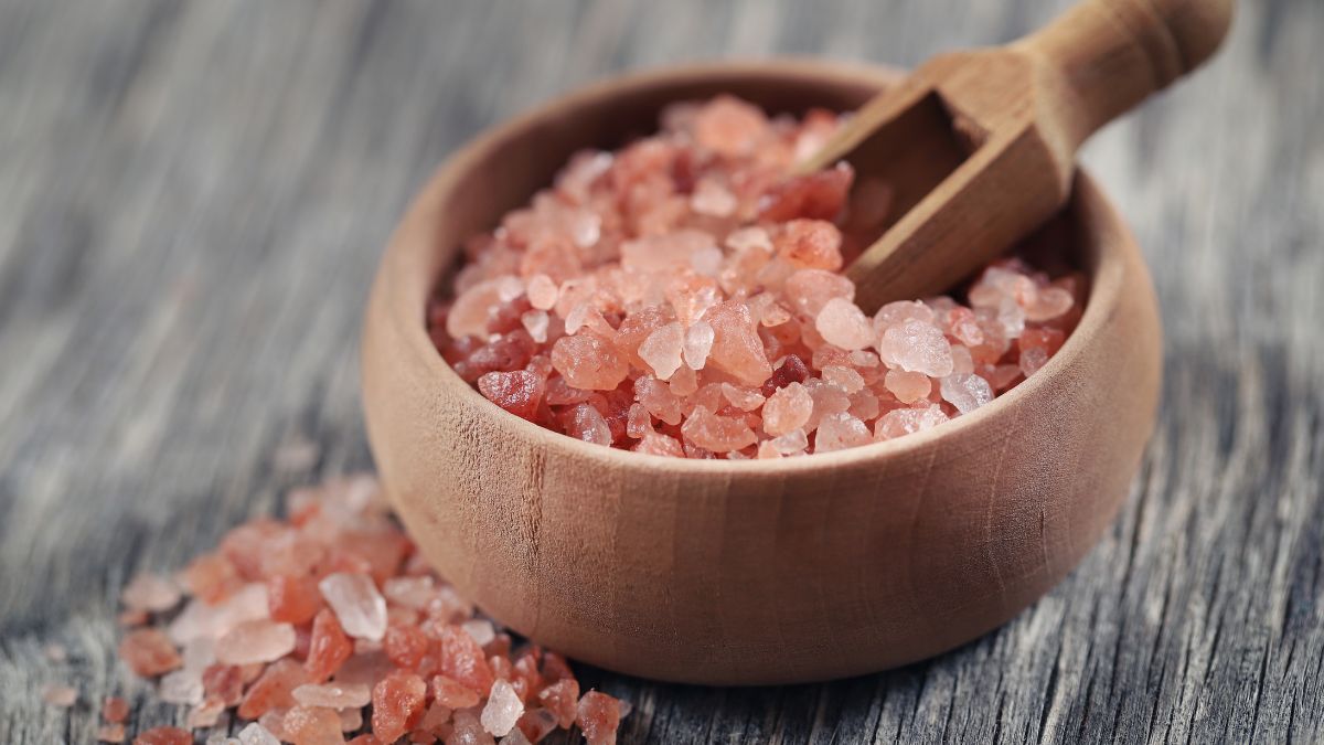 Why Rock Salt Is Added To Water In Summer? Know The Surprising Reasons ...