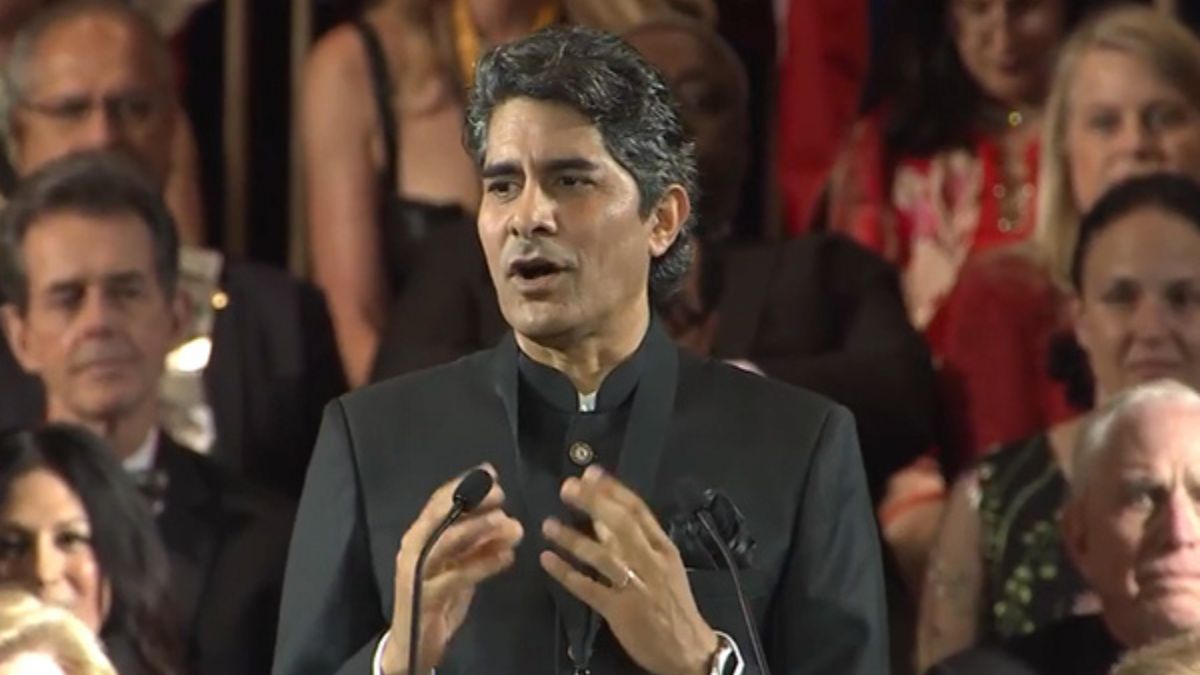 BIG Moment: First Person Of Indian-Origin Bobby Mukkamala Sworn In As ...