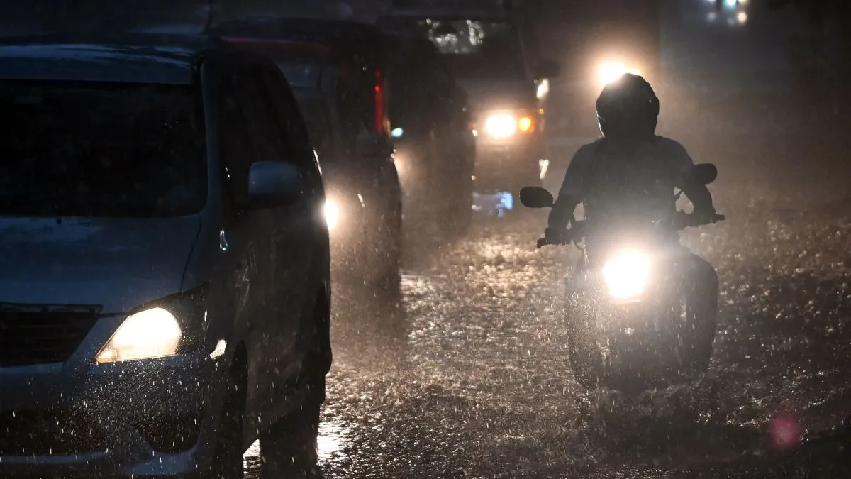 Kerala Weather: Heavy Rain Alert Issued For Kannur, Kasaragod ...
