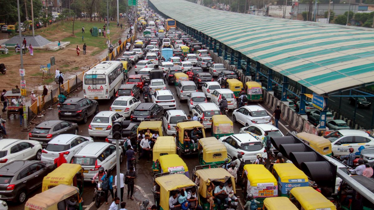 Pune Traffic Advisory: Multiple Roads Closed, Several Routes Diverted ...