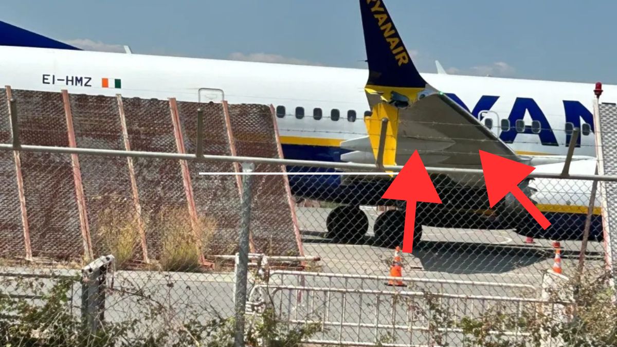 Ryanair, A Boeing 737 Flight, Hits Fence While Taxiing After Landing In ...