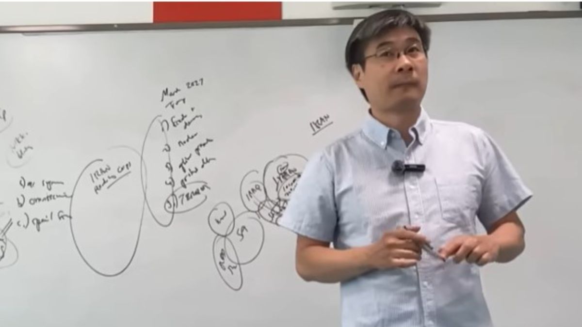 Chinese Professor Predicted Trump’s Re-Election And War With Iran ...