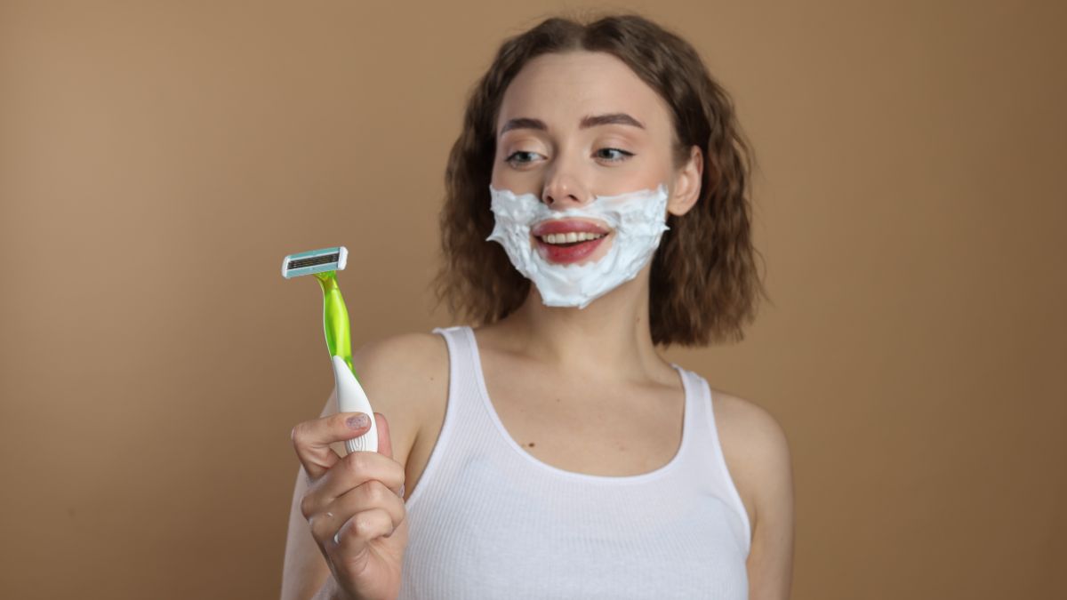 What Are The Do’s And Don’ts Of Shaving Facial Hair For Girls?