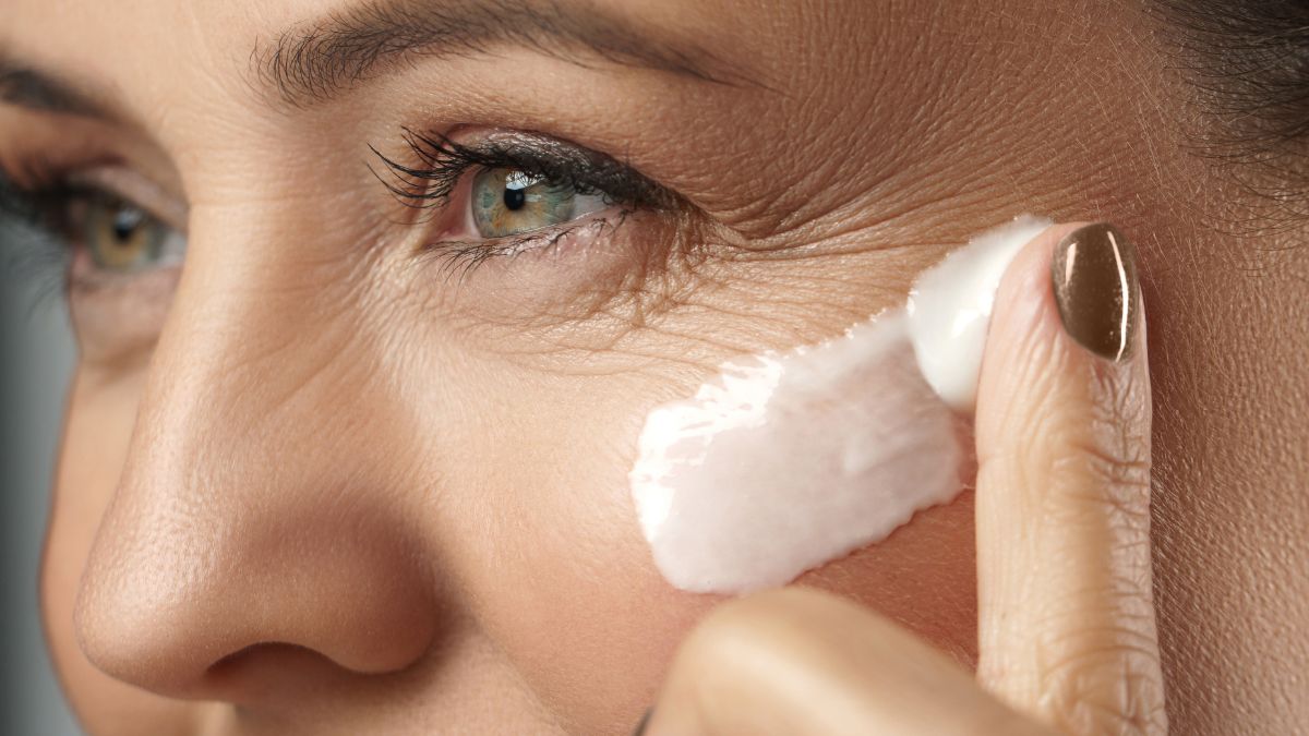 What Is Anti-Ageing Treatment? Benefits, Side Effects, Risks And Its ...