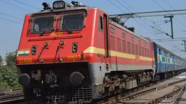 Train Booking Update: Indian Railway Changes Reservation Chart Timings ...