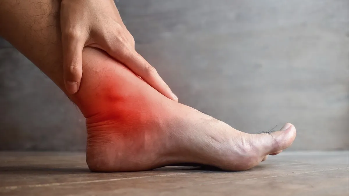 Why Your Rings And Shoes Suddenly Feel Tight? Doctor Shares Warning ...