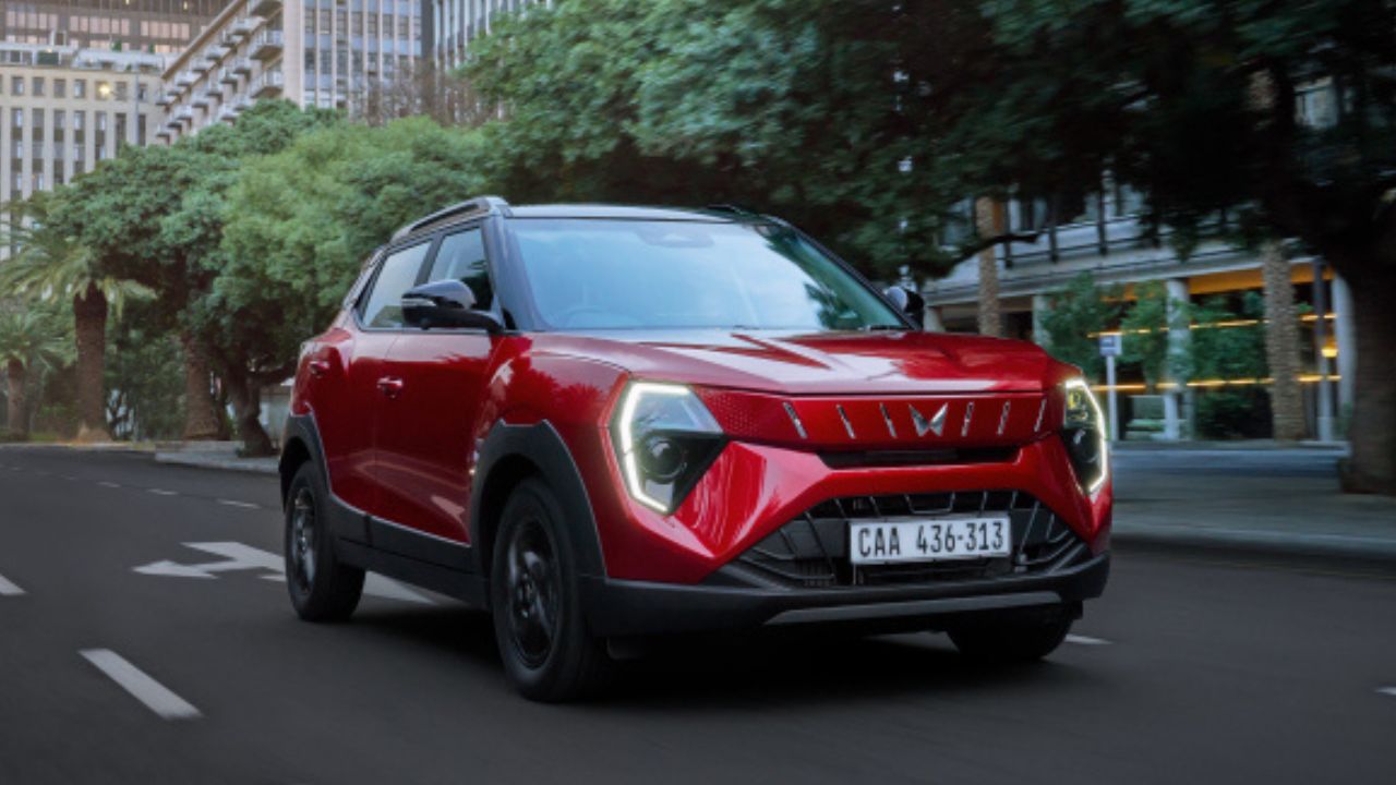 Mahindra XUV 3XO RevX Launched At Rs 8.94 Lakhs, Features, Design And ...