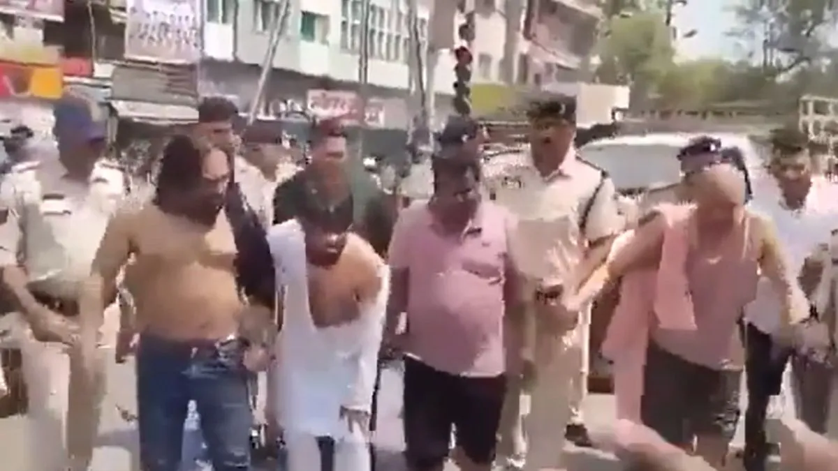 Bhopal Gangster Zubair Paraded With Shaved Head And Moustache, MP High ...