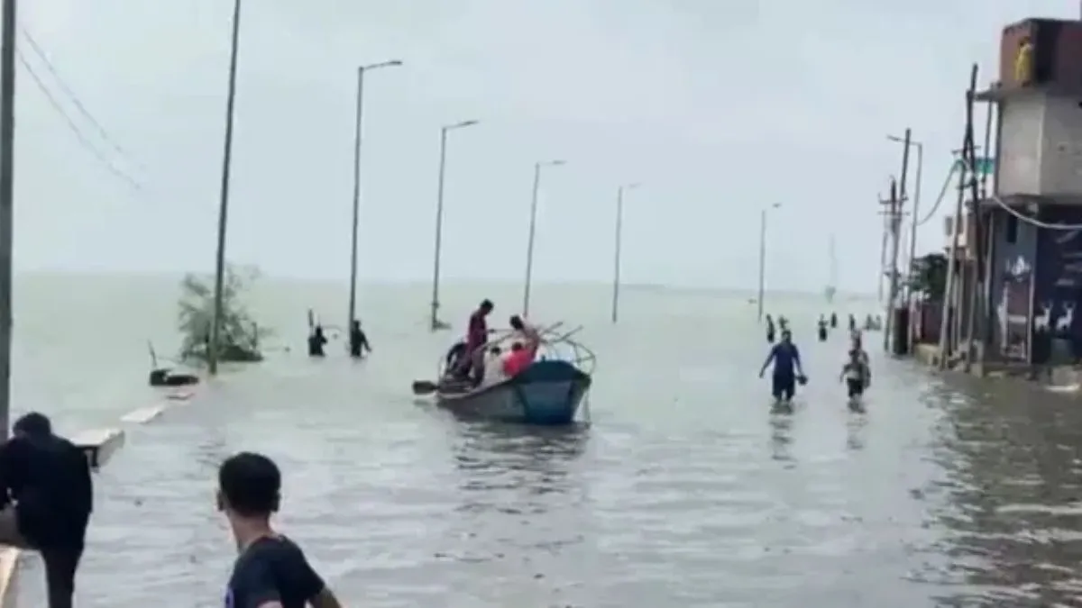Monsoon Fury: 18 Dead In Uttar Pradesh, Flood-Like Situation In Rajasthan; Heavy Rain Alerts ...