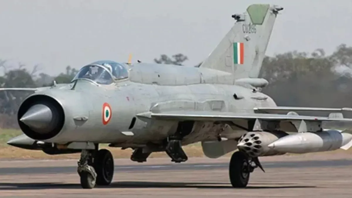 India’s First Supersonic Fighter Jet MIG-21 To Retire After Six Decades ...