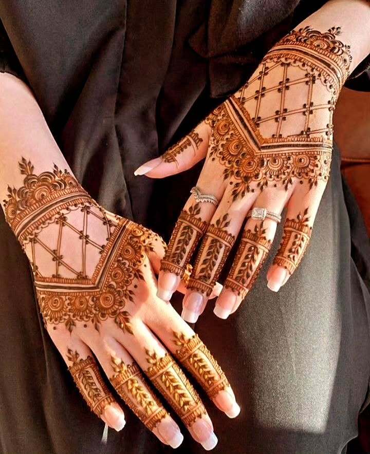 Hariyali Teej 2025: 5 Stunning Mehndi Designs To Add Grace To Your ...