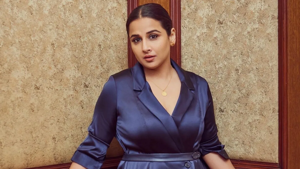 Vidya Balan Recalls Awkward Intimate Scene With Co-Star Who Ate Chinese ...