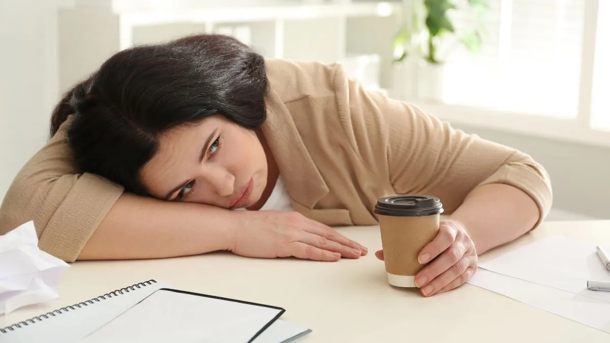 Is Your Lunch Making You Lazy? 6 Simple Hacks To Beat The Afternoon Slump