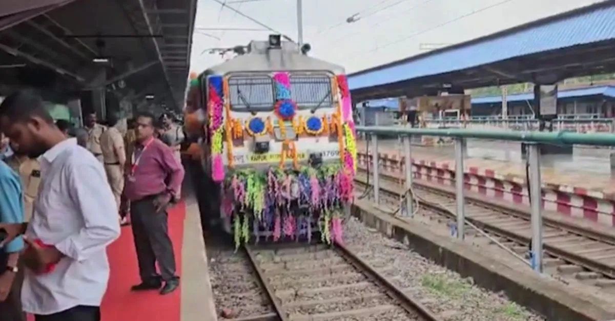 Chhattisgarh CM Flags Off Three New Trains, Including Raipur-Jabalpur ...